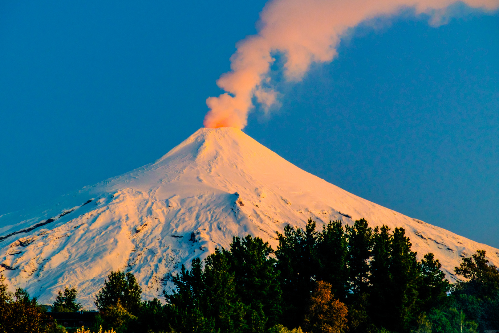 Volcán Villarica Imagen & Foto | chile, naturaleza, paisajes Fotos de ...