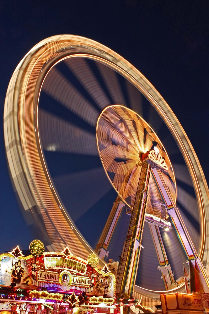 Vollgas Foto & Bild | archiv - kritik am bild, kritik am bild, motive ...