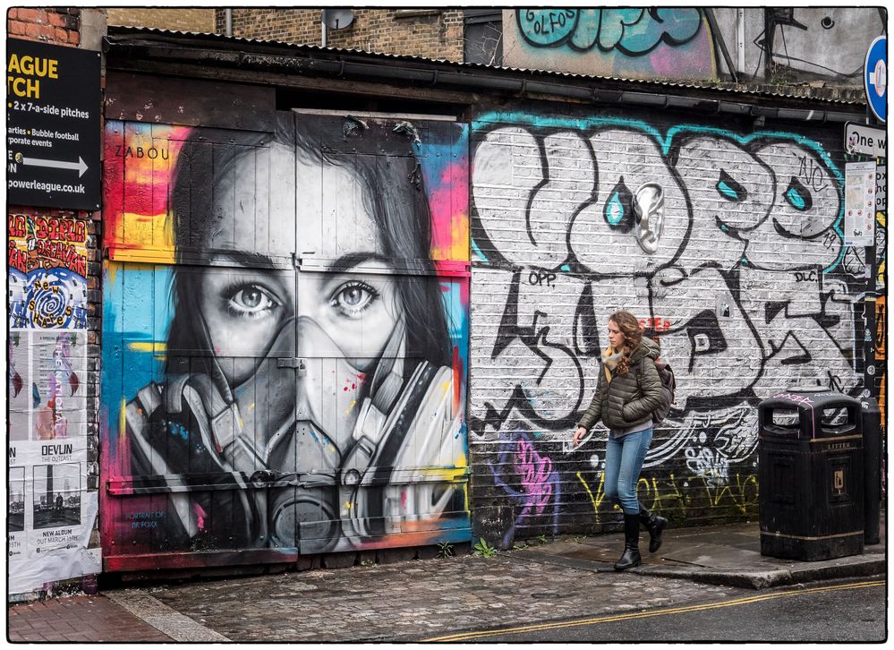 Von ZABOU Foto & Bild | streetart, graffiti & tags, streetfotografie mit menschen ...