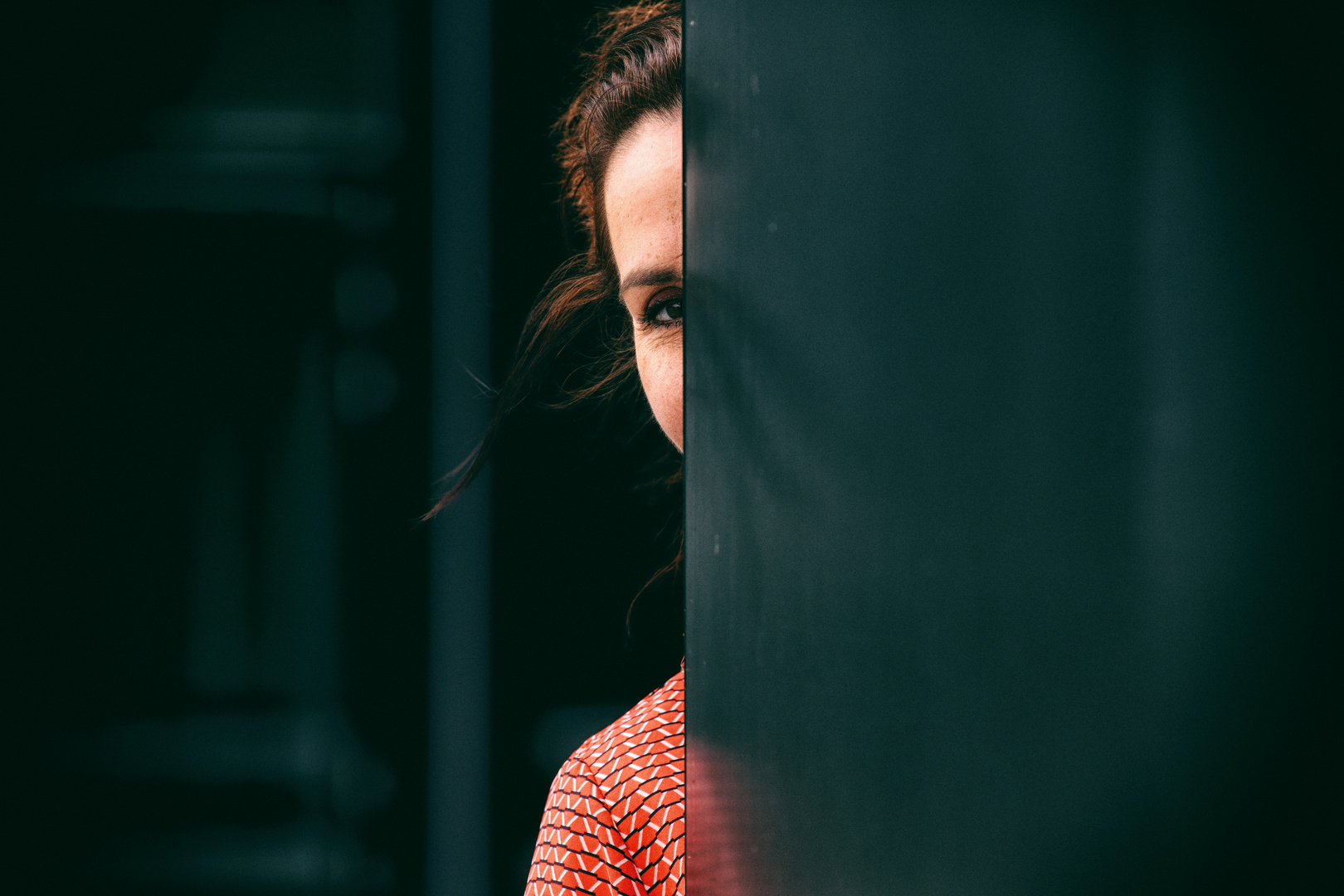 vorsichtig Foto & Bild | portrait, streetfotografie mit menschen ...