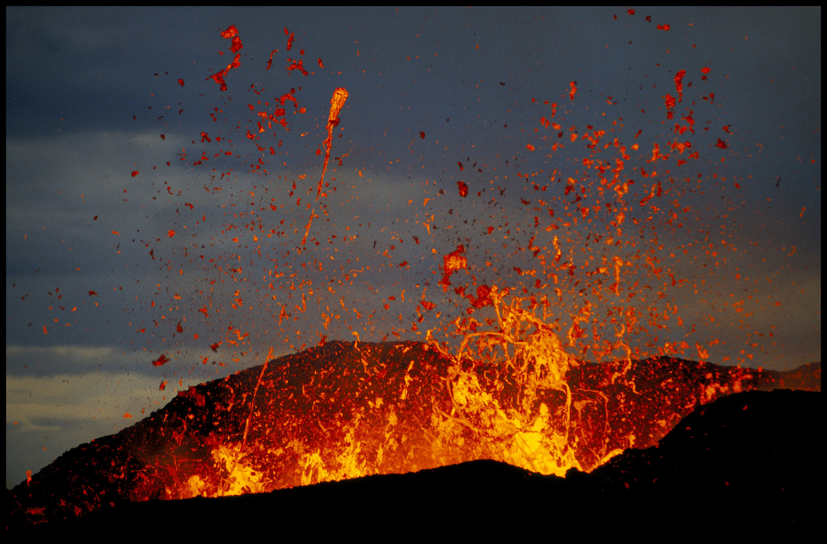 Vulkan - Volcan Foto & Bild | naturereignisse, die elemente, natur ...