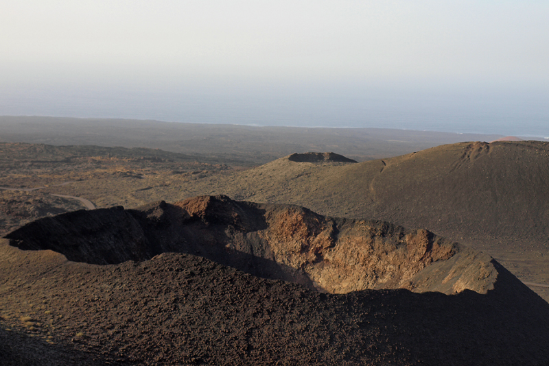 Vulkankrater Foto & Bild | europe, canary islands die kanaren, spain ...
