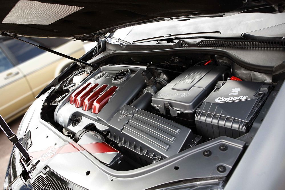 VW Golf V Motorraum Foto & Bild | autos & zweiräder, details und ...