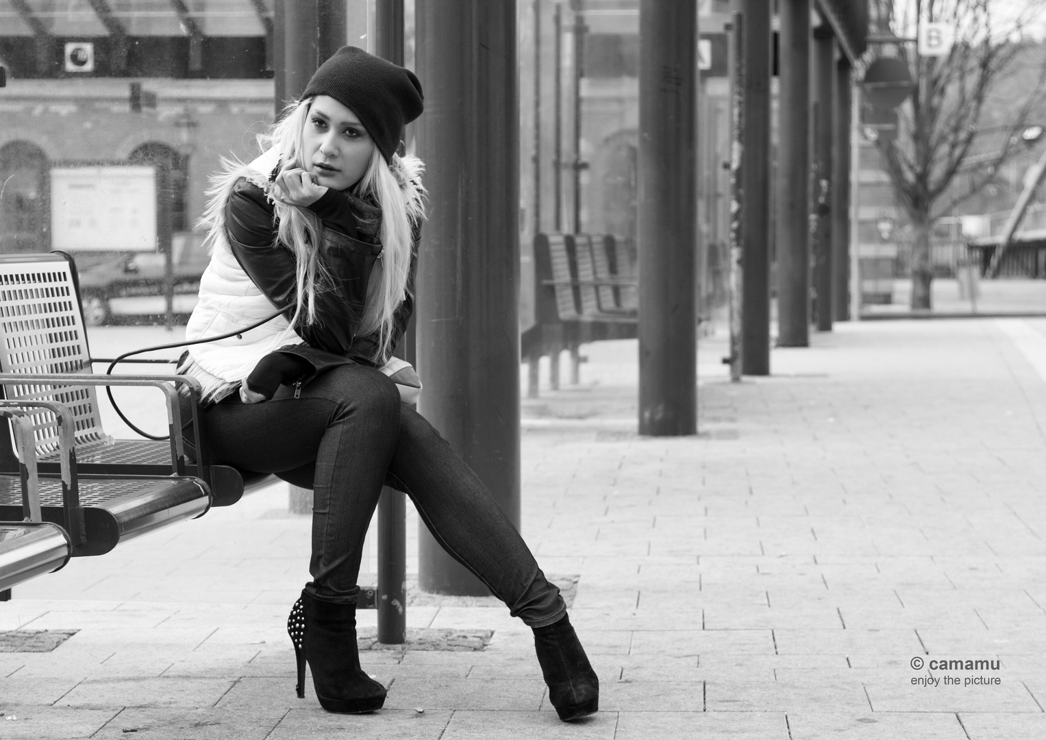 waiting Foto & Bild | streetfotografie mit menschen, street: spontane ...