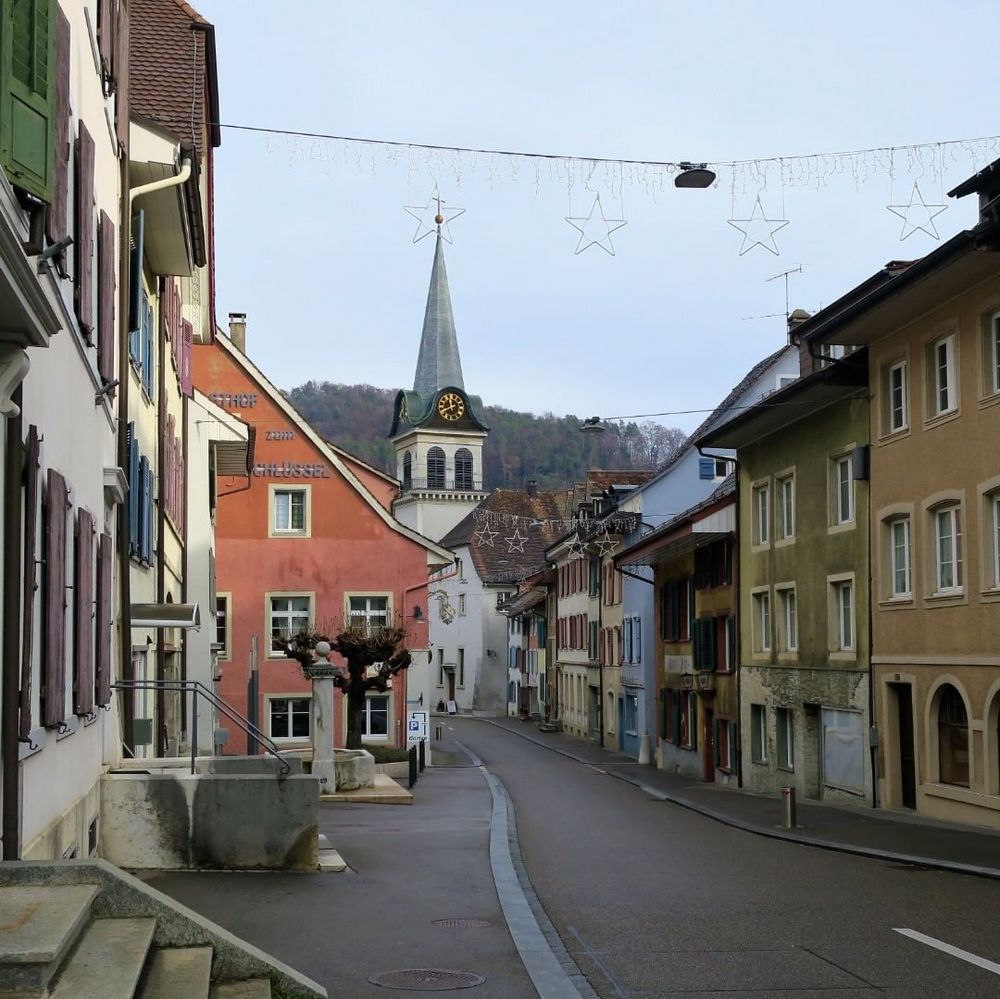 Waldenburg Baselland Schweiz Foto & Bild | canon, city, street Bilder ...