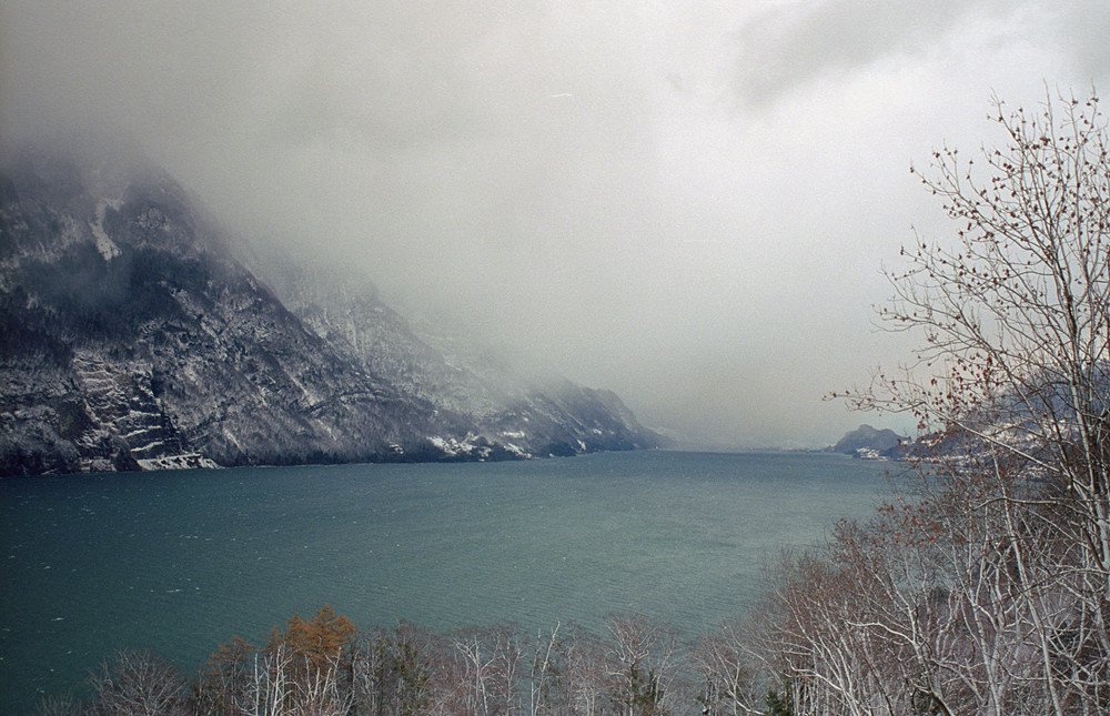 Walensee (GL) Stimmungsbild Foto & Bild | nebelstimmungen, wetter ...