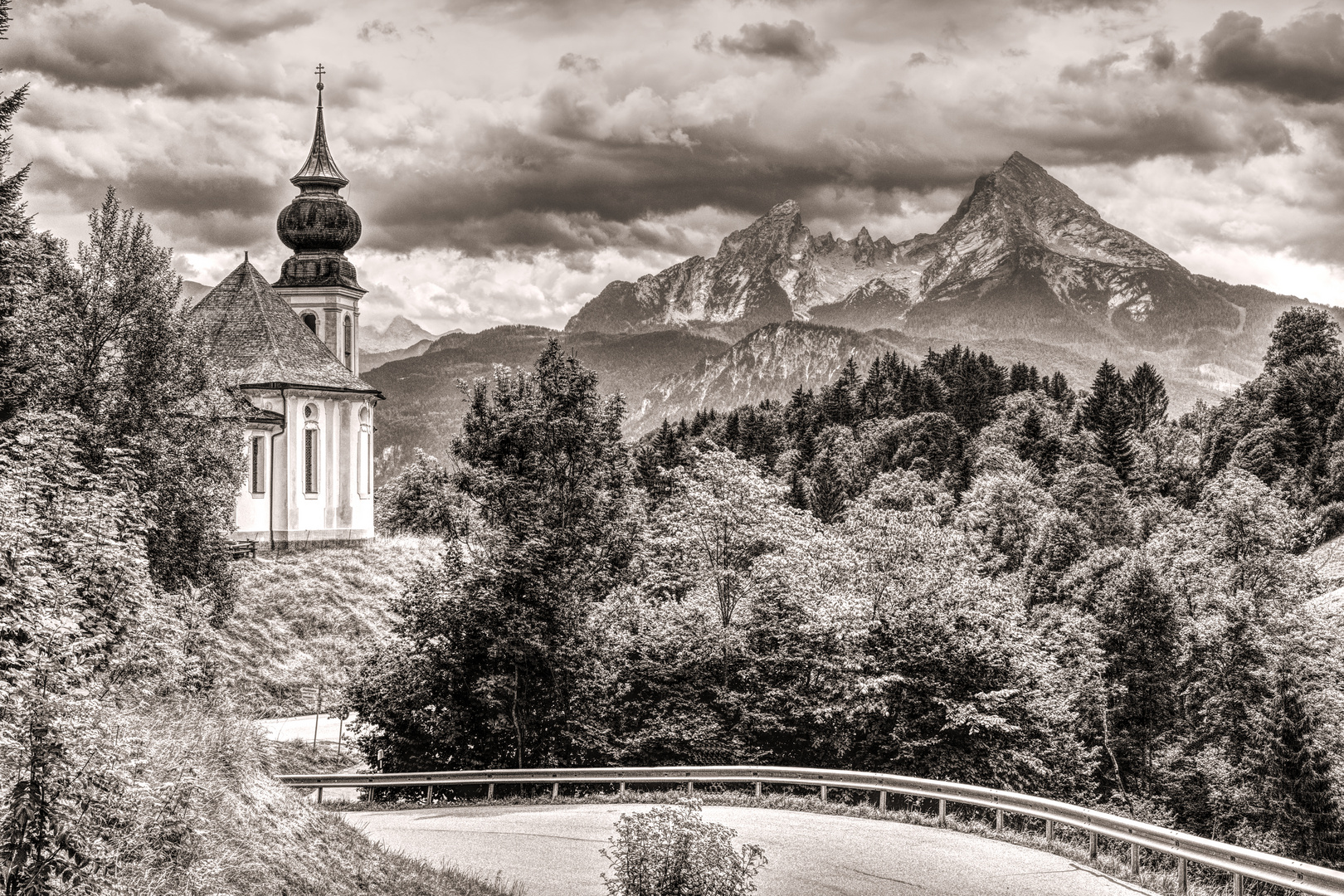 Wallfahrtskirche Maria Gern vor Watzmann (7b) Foto & Bild | world ...