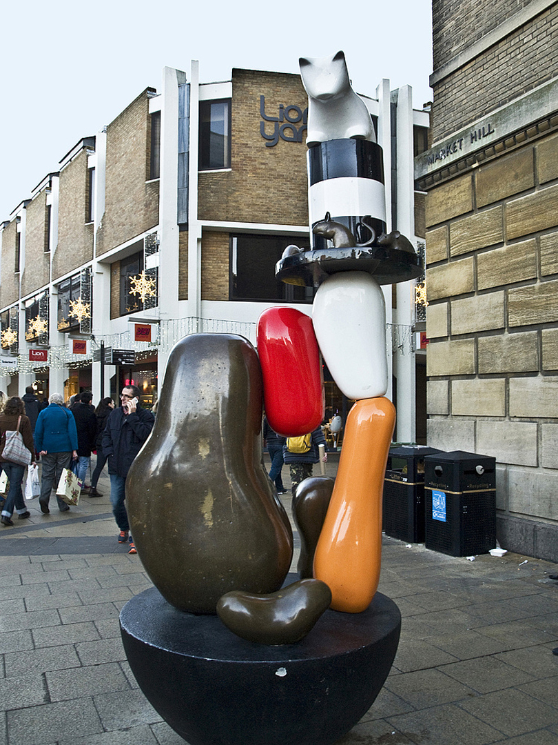 Walter Snowy Farr Memorial par Gary Web -- Place du marché de Cambridge ...
