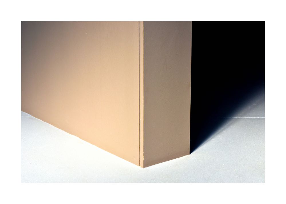 Wand ganz unten Foto & Bild | konzept- fotografie, fotokunst, Ästhetik ...