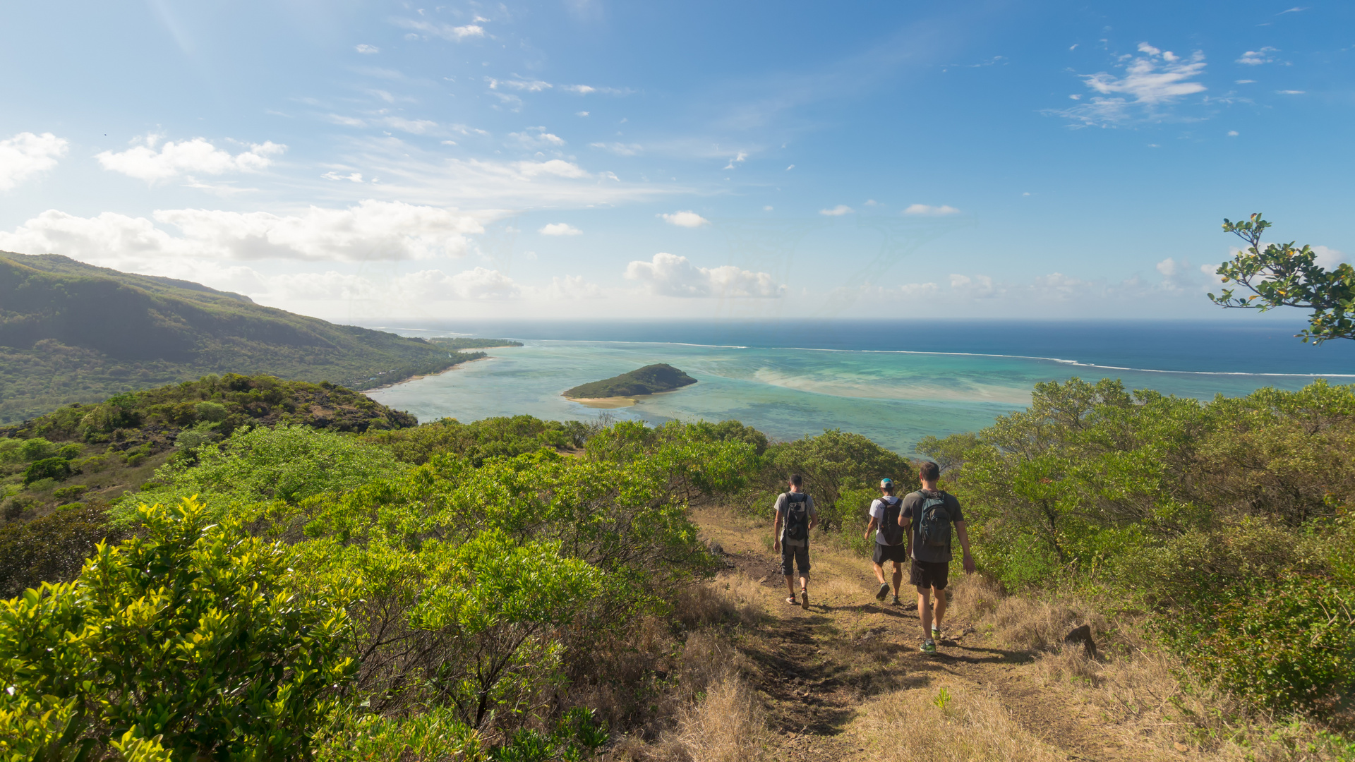 Wandern mit Meerblick - Mauritius Foto & Bild | archiv projekte ...