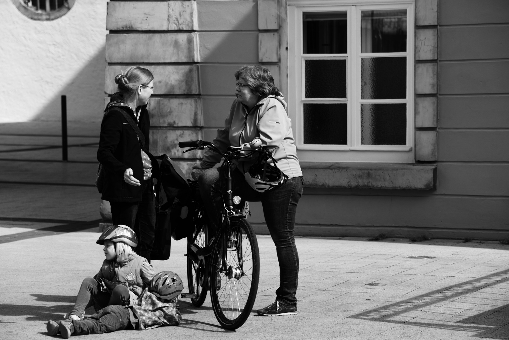 Wann sind die endlich fertig? Foto & Bild | street, world ...