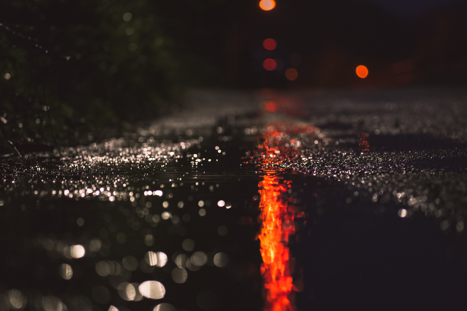 warmer Regen Foto & Bild | street, wasser, nacht Bilder auf fotocommunity
