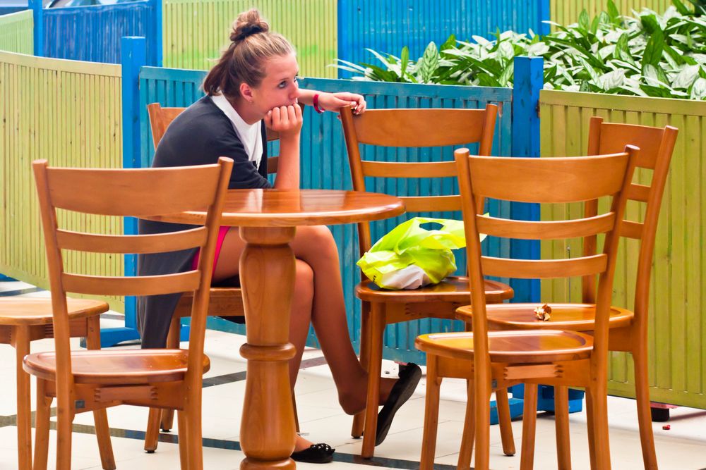 warten.... Foto & Bild | indoor, portrait, menschen Bilder auf ...