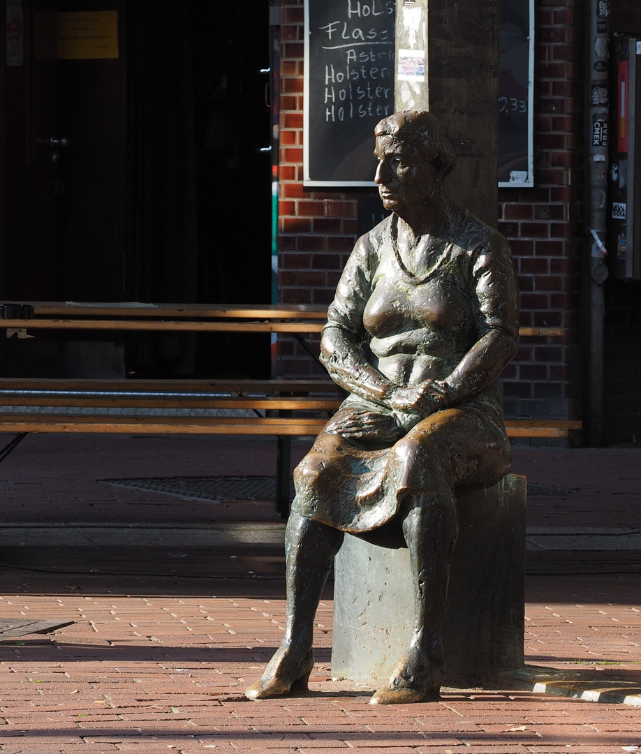 Warten auf den Freier Foto & Bild | streetfotografie mit menschen, kunstfotografie & kultur ...