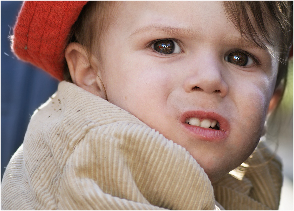 "Warum denn so skeptisch? :-)" Foto & Bild | kinder, babies, magnus Bilder auf fotocommunity