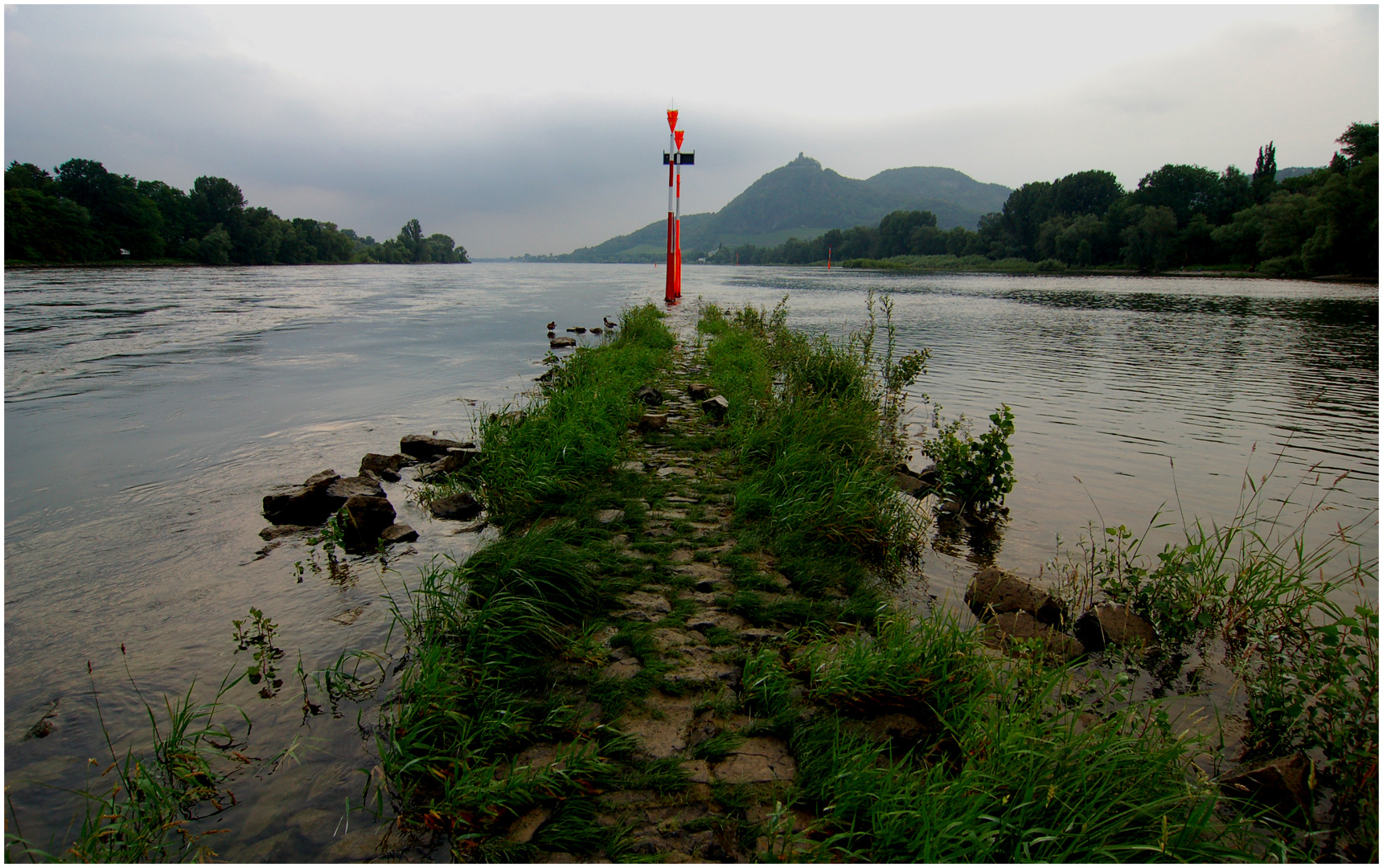 Warum ist es am Rhein so schön (XIV) Foto & Bild | rhein, drachenfels ...