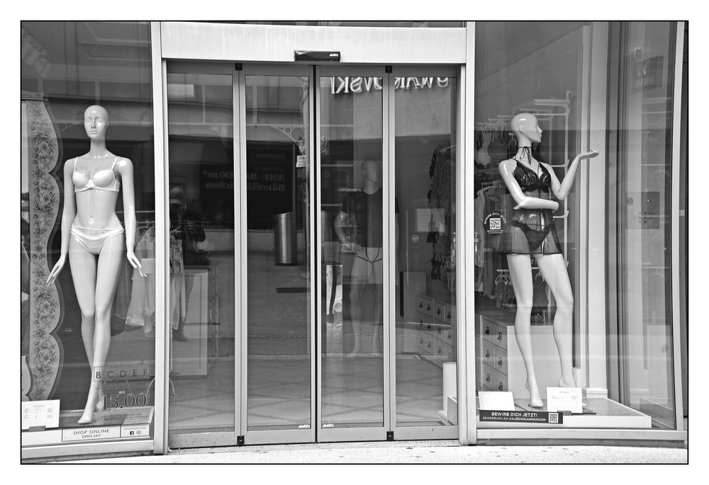 Warum sind die Männer im Hintergrund? Foto & Bild | erwachsene menschen, alltagsereignisse ...