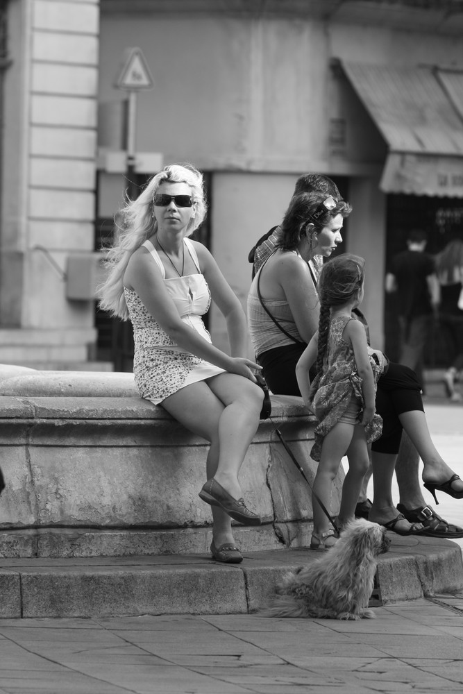 was für ein niedlicher Hund! Foto & Bild | streetfotografie mit menschen, street: spontane ...