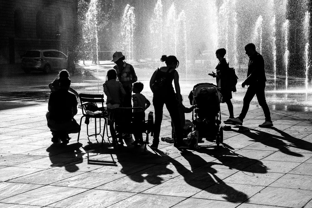 Wasser, Licht und Schatten Foto & Bild | street, schatten, sw Bilder auf fotocommunity