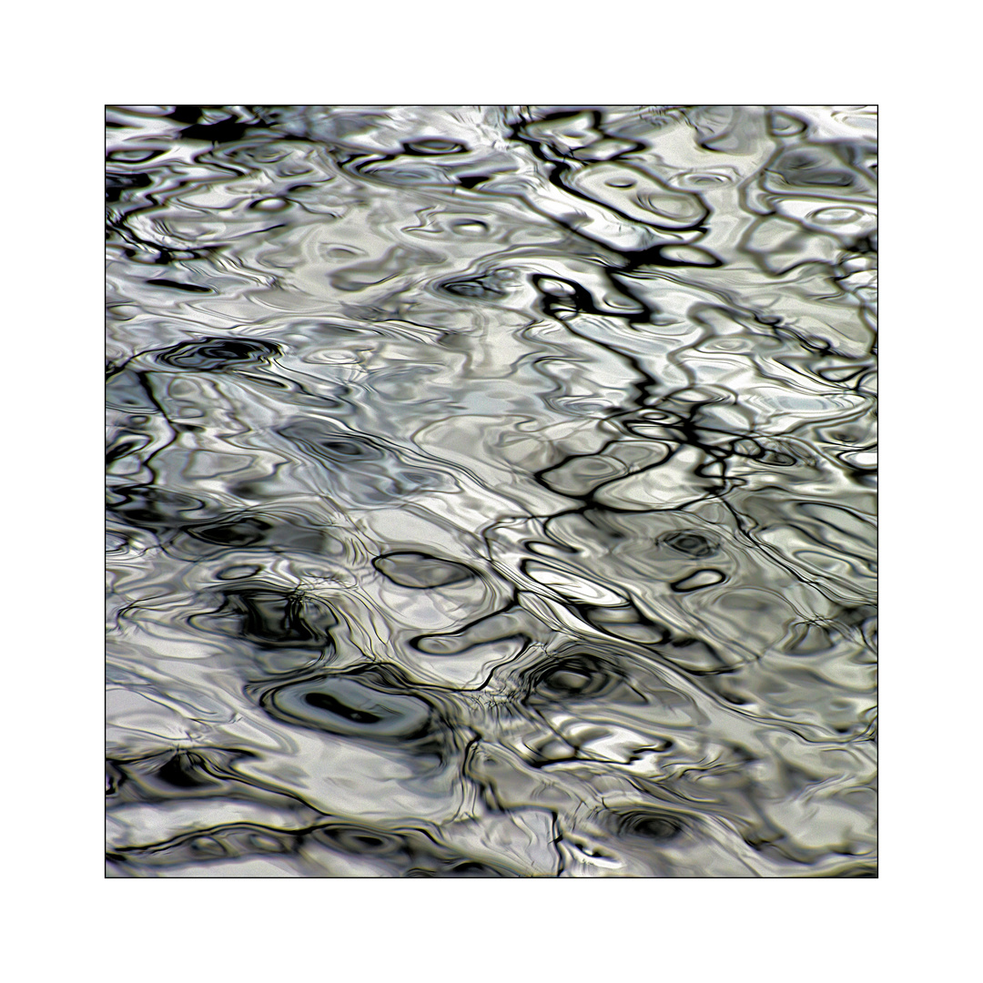 Wasser, Wind, Licht Foto & Bild | abstraktes, fotokunst, monochrome ...