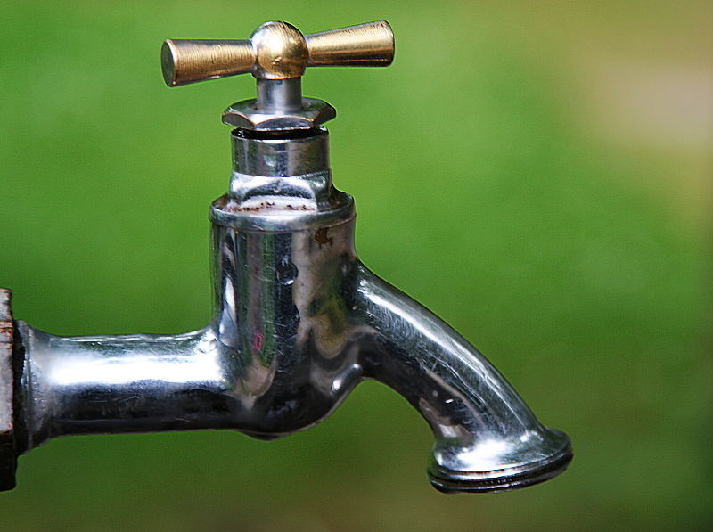 Wasserhahn Foto & Bild | kunstfotografie & kultur, motive Bilder auf ...