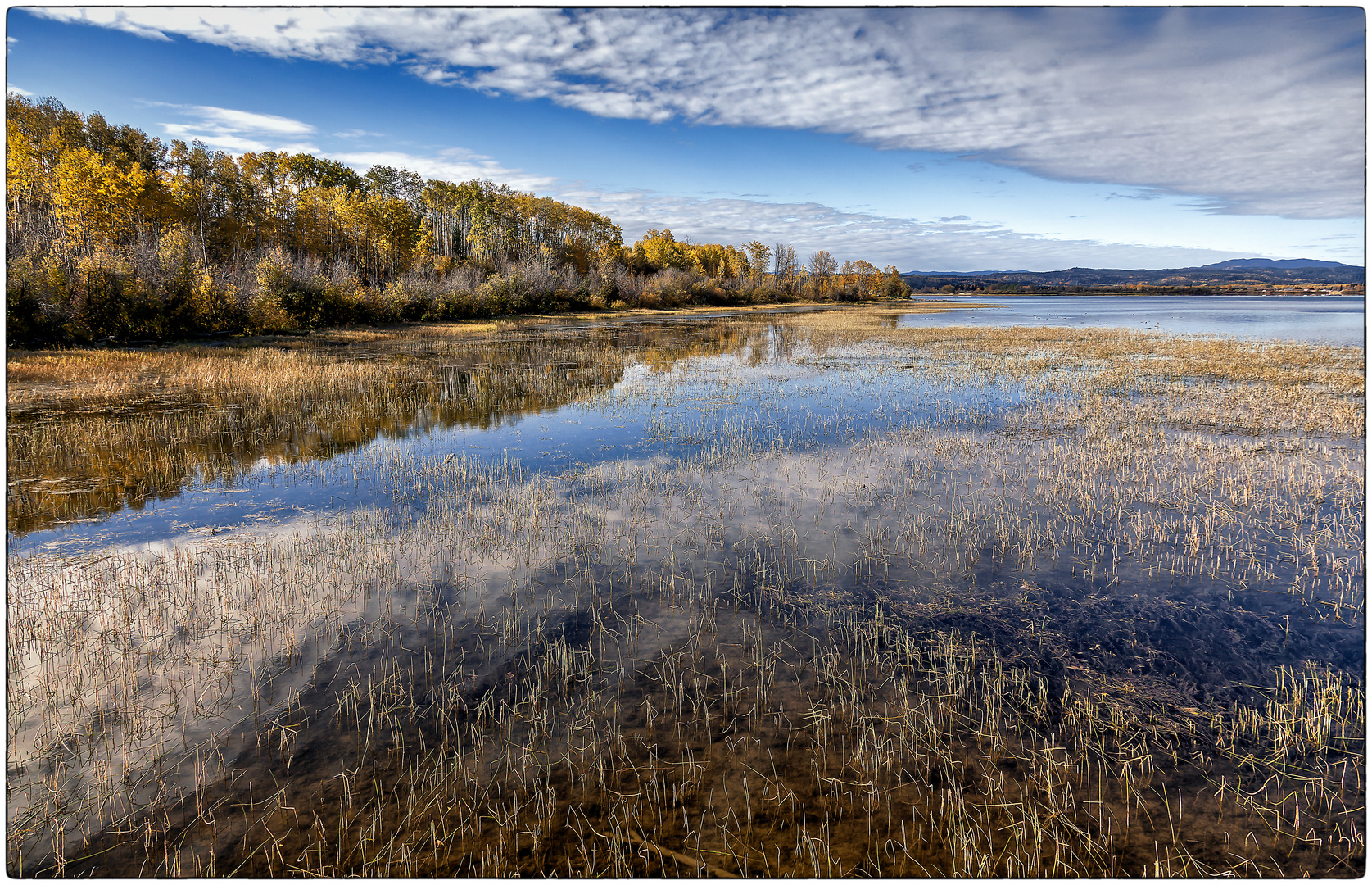 Wasserlandschaft Foto & Bild | north america, canada, landschaft Bilder ...