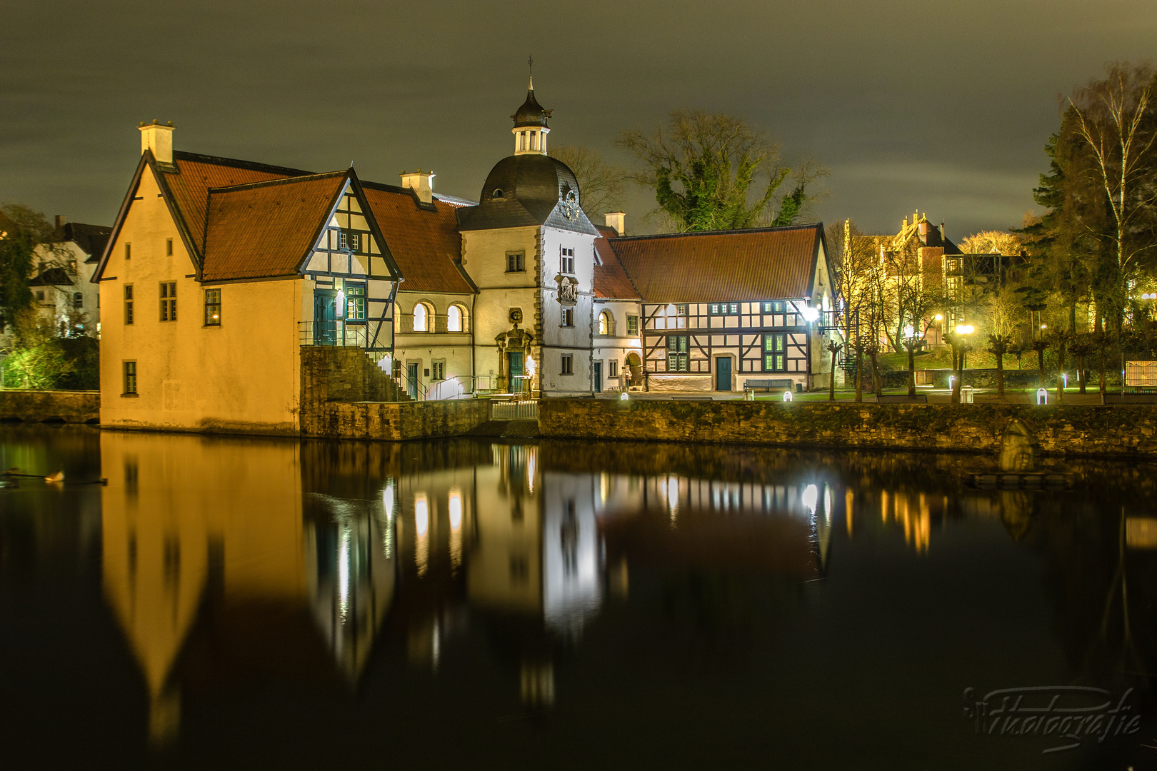 Wasserschloss Haus Rodenberg Foto & Bild | nachtaufnahmen, nacht, licht ...