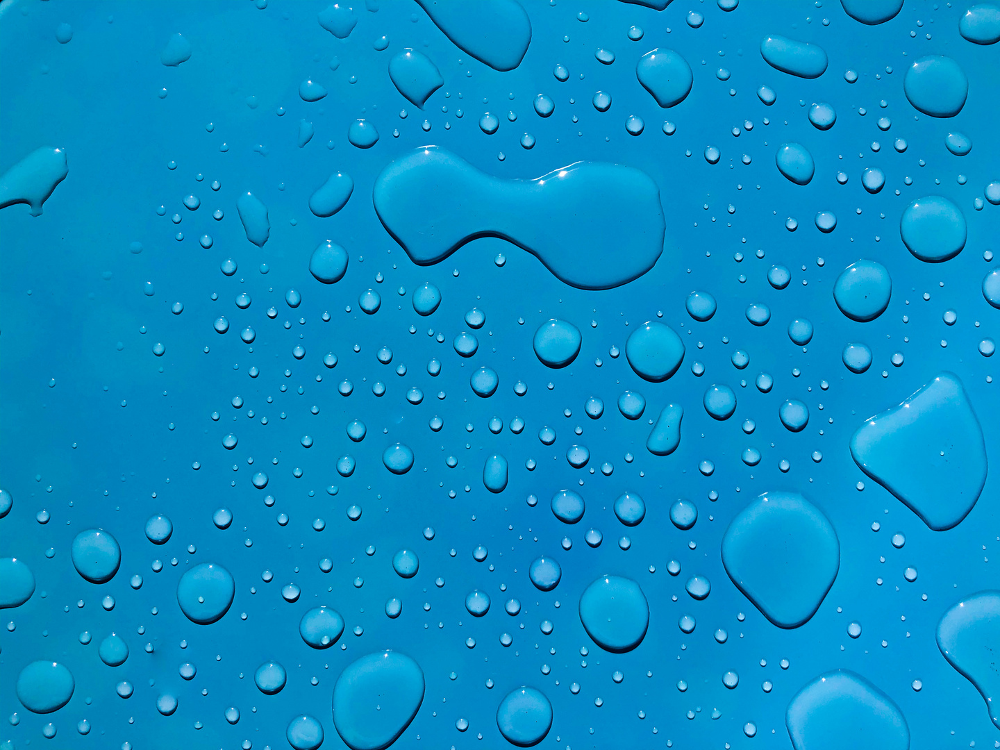 Wassertropfen Foto & Bild | natur, sonstiges, wasser im detail Bilder ...