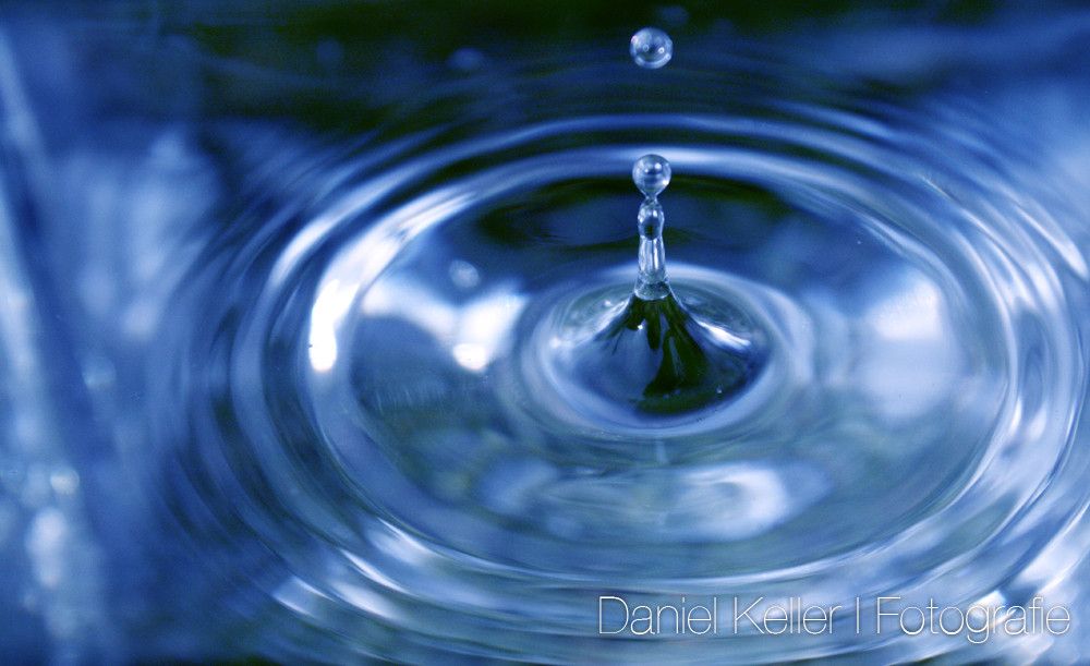 Wassertropfen Foto & Bild | abstraktes, natur Bilder auf fotocommunity