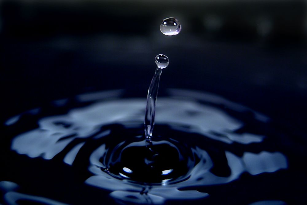 Wassertropfen Foto & Bild | stillleben, tabletop, wasser Bilder auf ...
