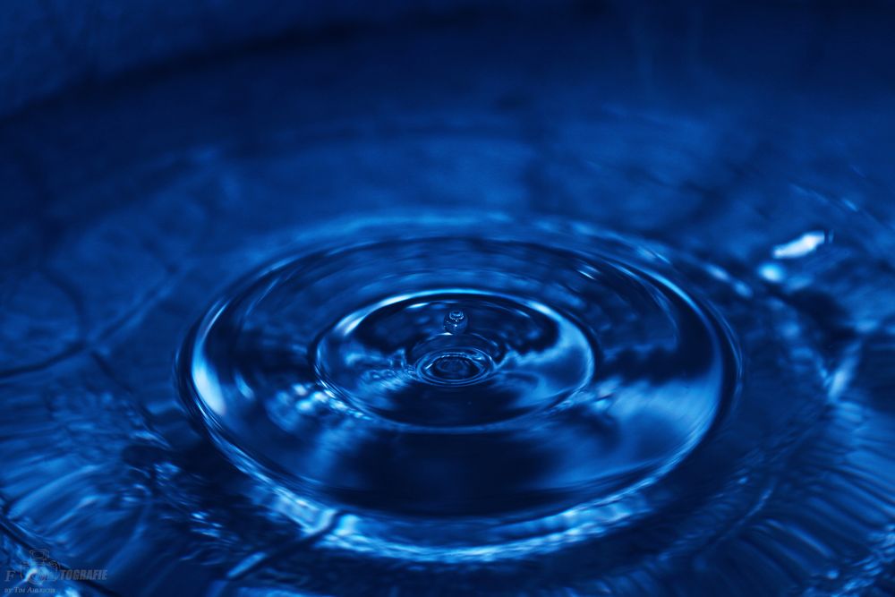 Wassertropfen II Foto & Bild | experimente, wasser, tropfen Bilder auf ...