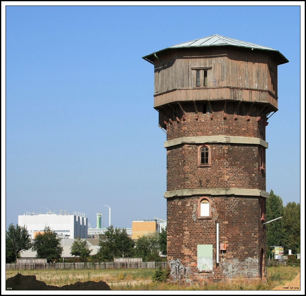 Wasserturm... Foto & Bild | architektur, stadtlandschaft, historisches Bilder auf fotocommunity