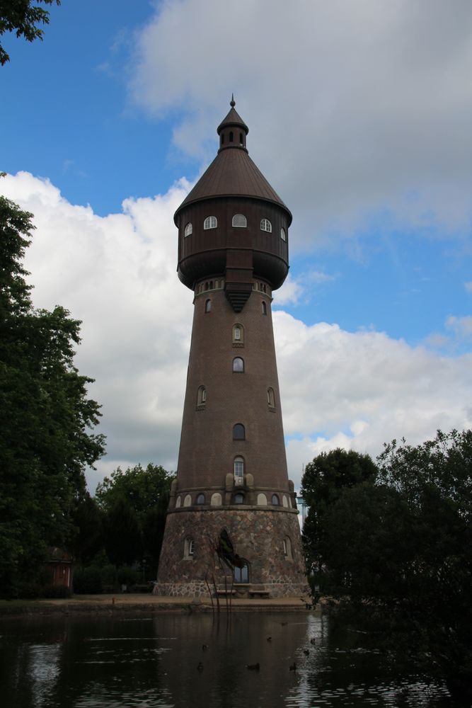 Wasserturm - Heide, Schleswig Holstein Foto & Bild | architektur, heide ...