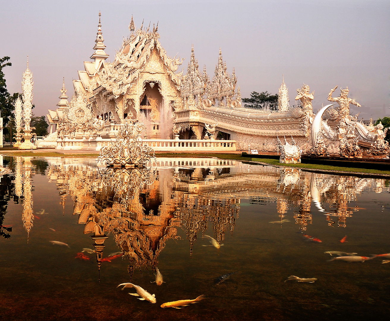 Wat Rong Khun Foto & Bild | wasser, asien, see Bilder auf fotocommunity