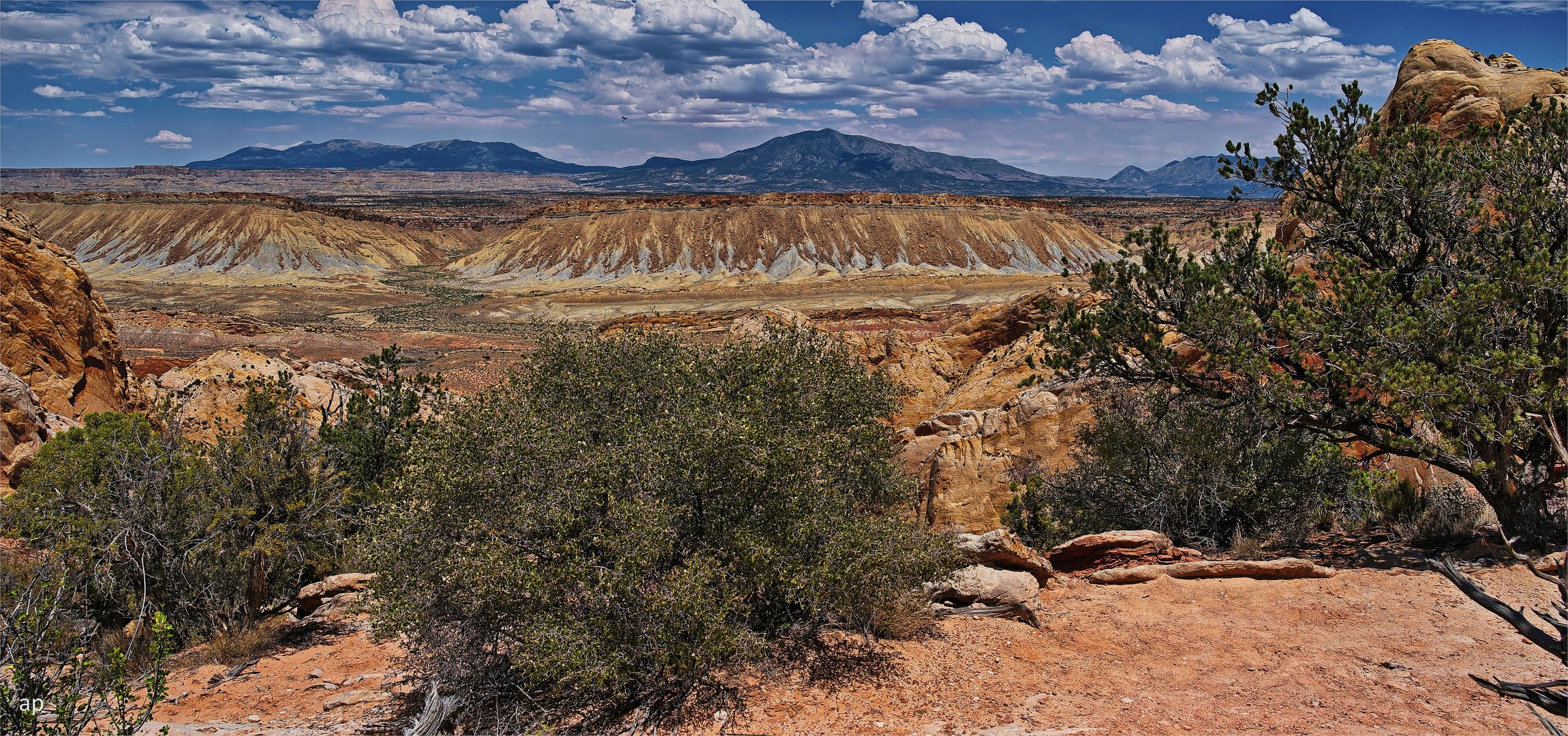 Waterpocket Fold outlook Foto & Bild | usa, world, natur Bilder auf ...