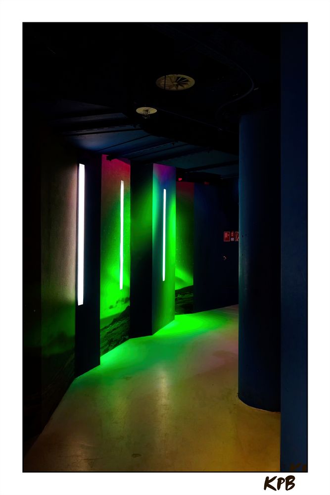 Wege zum Licht Foto & Bild | architektur, innenaufnahmen, kunstfotografie & kultur Bilder auf ...