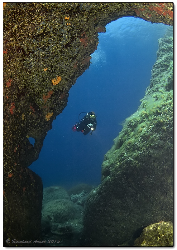 weightless floating Foto & Bild | griechenland, fisheye, tauchen Bilder ...