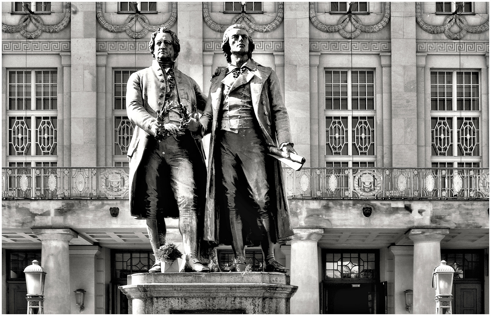 Weimar - Goethe und Schiller Foto & Bild | kunstfotografie & kultur ...