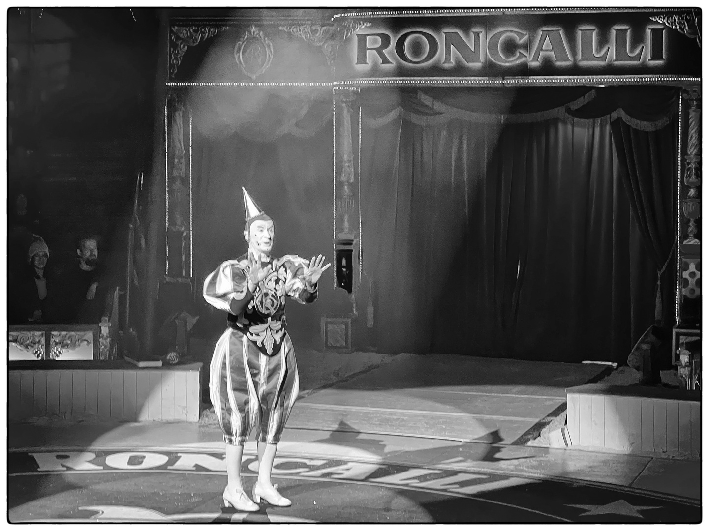 Weißclown Foto & Bild | circus, zirkus, menschen Bilder auf fotocommunity
