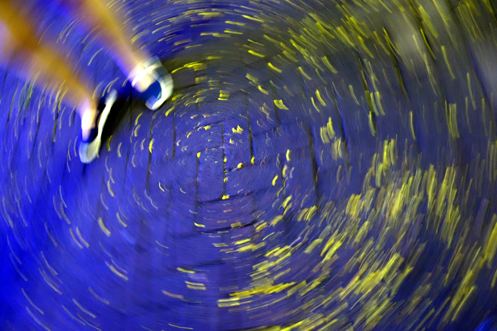 Welt, die sich dreht Foto & Bild | art, people, world Bilder auf ...