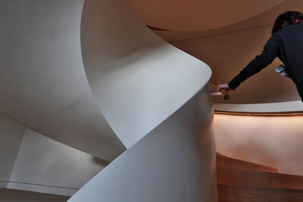 Wendeltreppe Foto & Bild | architektur, streetfotografie mit menschen, kunstfotografie & kultur ...