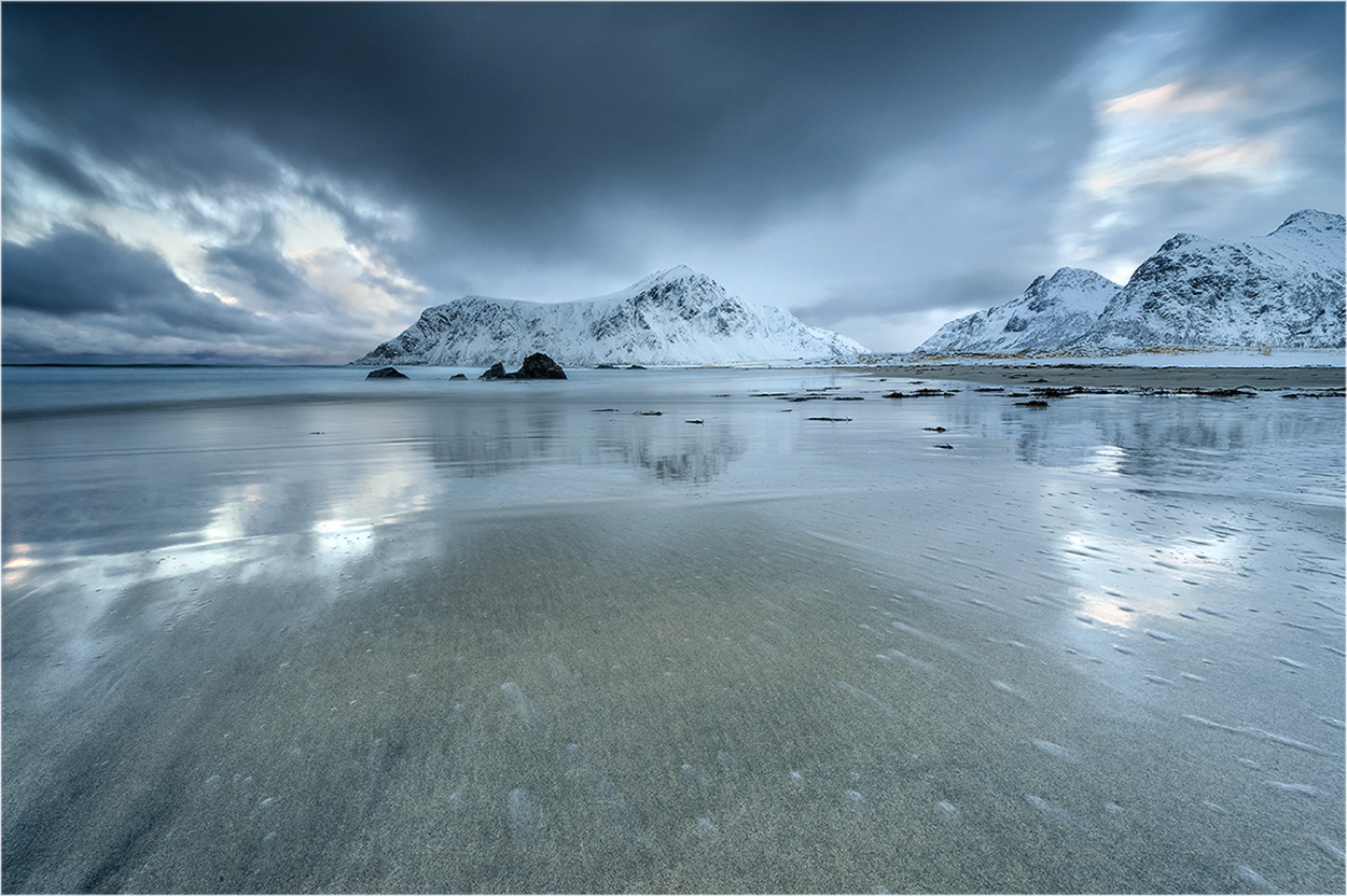 wenig Farbe... Foto & Bild | strand, europa, norwegen Bilder auf ...