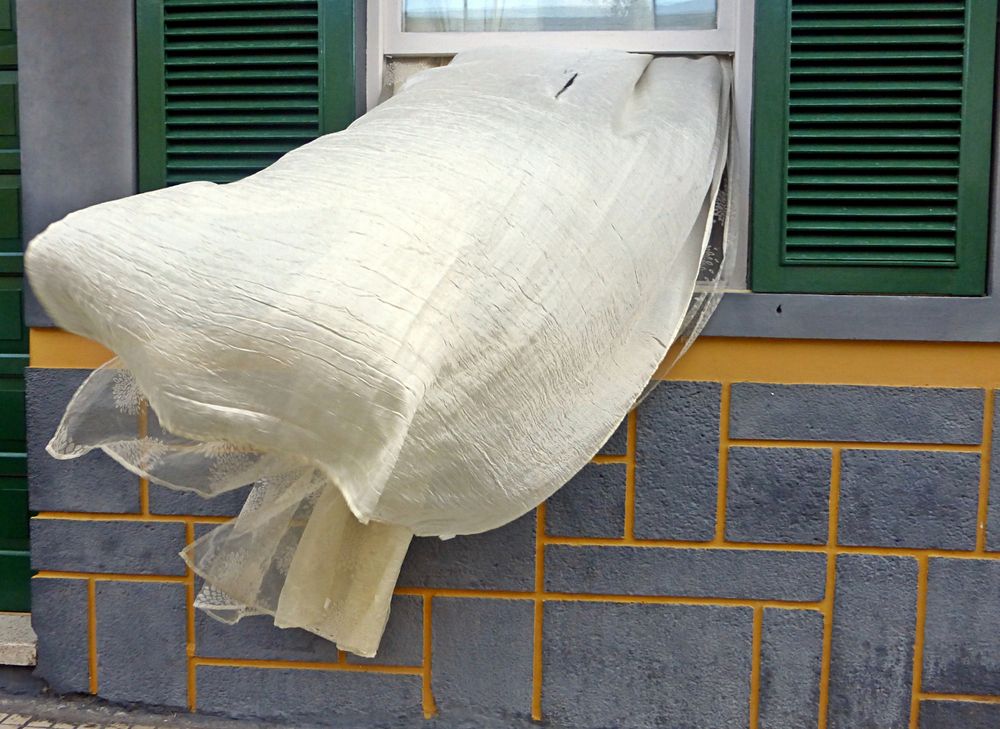 wenn der Wind weht Foto & Bild | streetfotografie ohne menschen, street ...