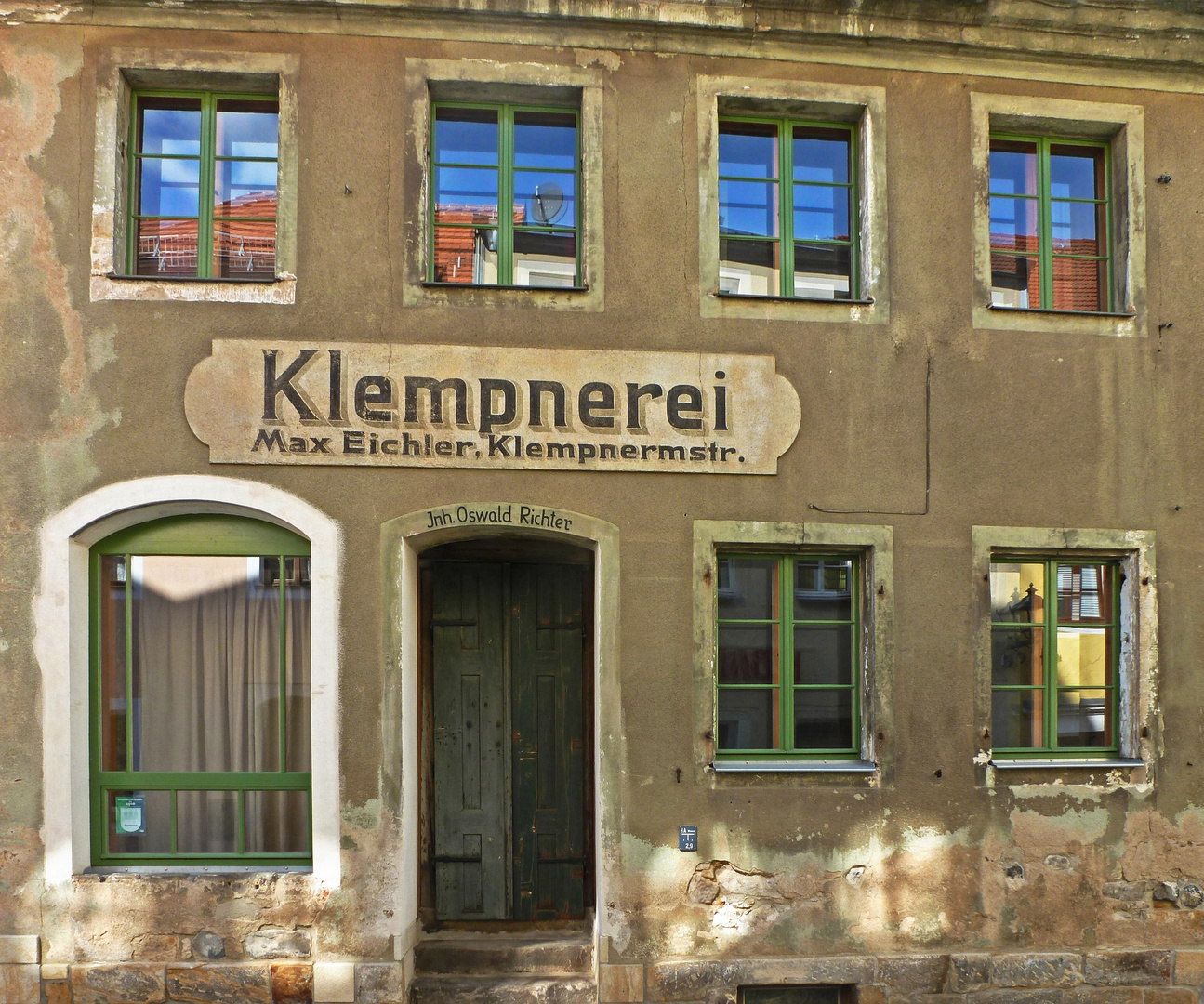 Wenn die Muffe pufft... Foto & Bild | marode, fassade, regionales ...