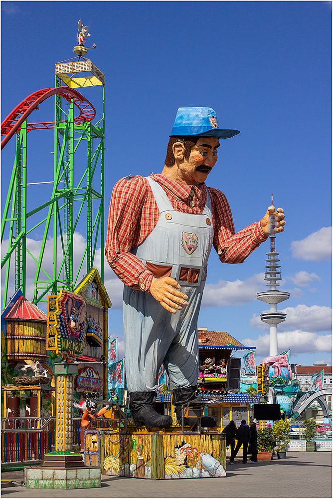 Wenn ein Riese ... Foto & Bild | blue, spezial, motive Bilder auf ...