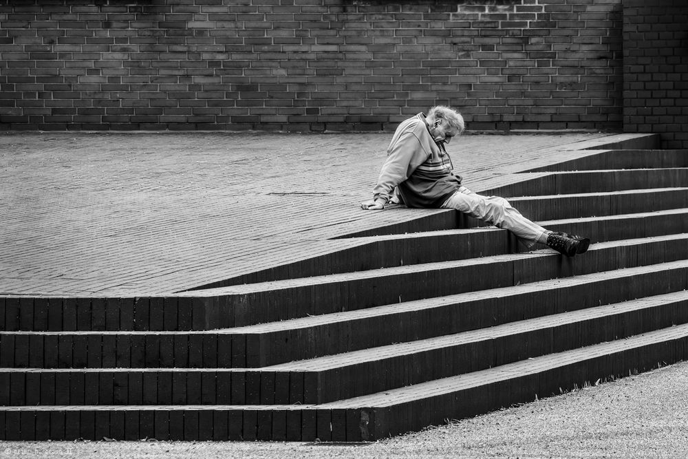 Wenn man's bedenkt... Foto & Bild | streetfotografie mit menschen, street: spontane portraits ...