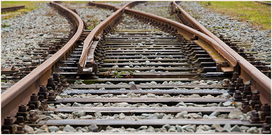 Wer stellt die Weichen für Freitag? Foto & Bild | gleise, eisenbahn ...