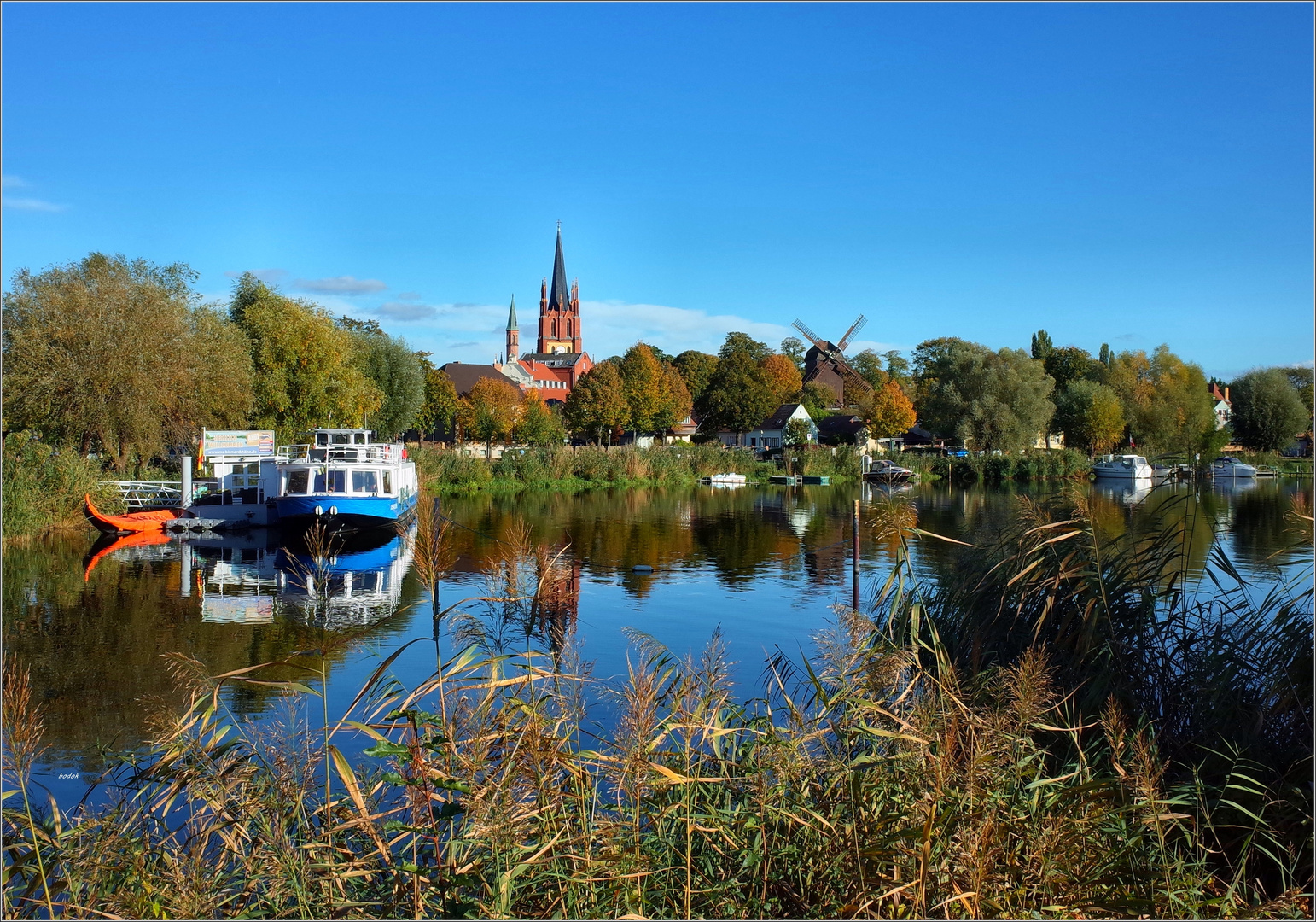 Werder an der Havel im Herbst Foto & Bild | fotos, world, wasser Bilder ...