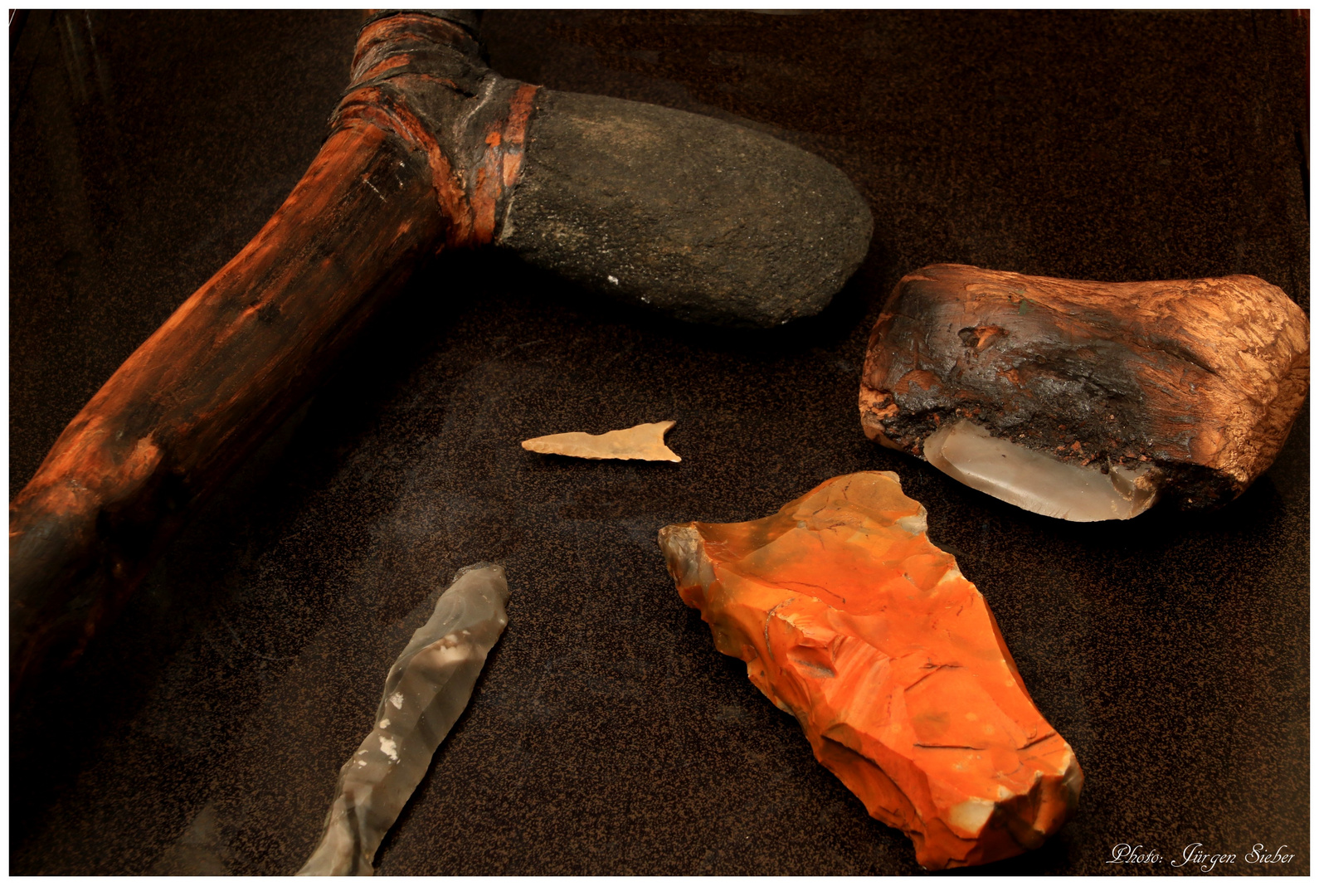 Werkzeuge der Steinzeit Foto & Bild | stillleben, messer, steinzeit ...