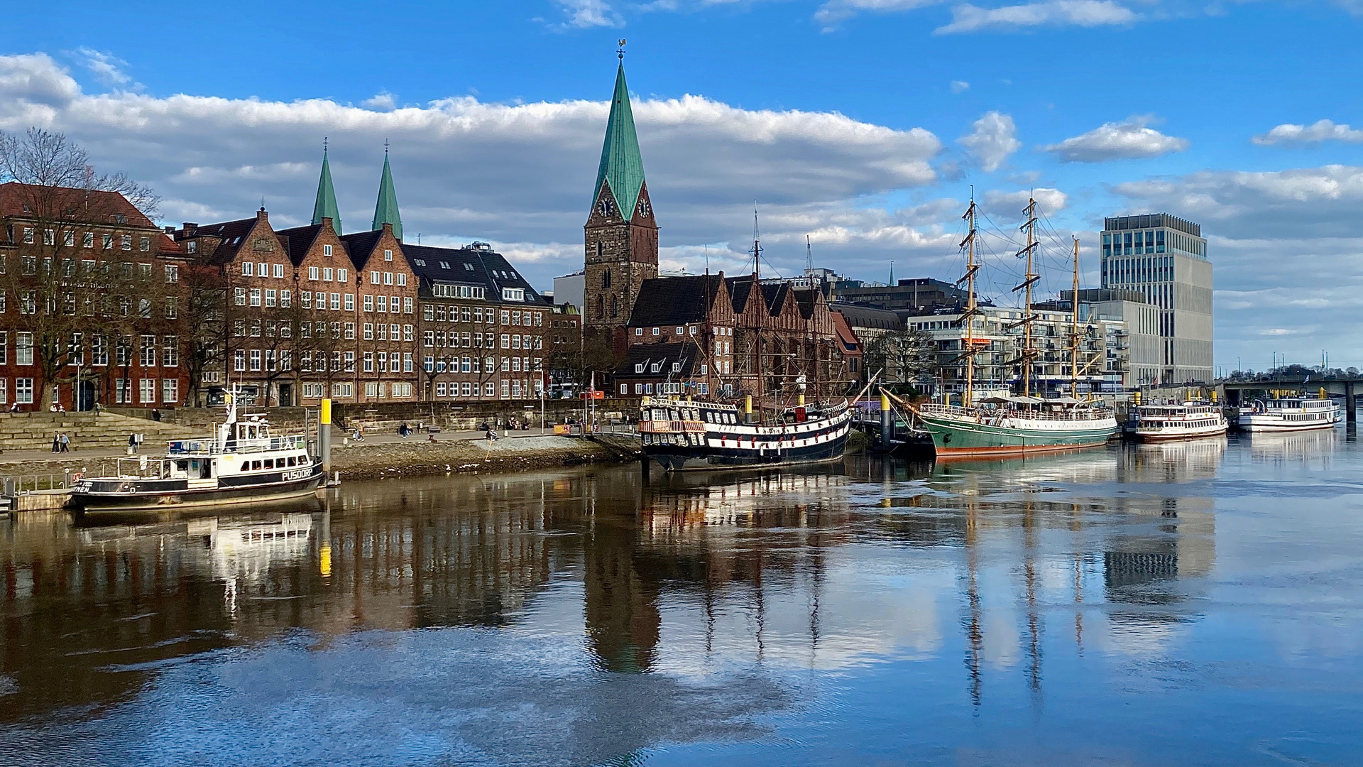 Weser Skyline Foto & Bild | wasser, himmel, deutschland Bilder auf ...